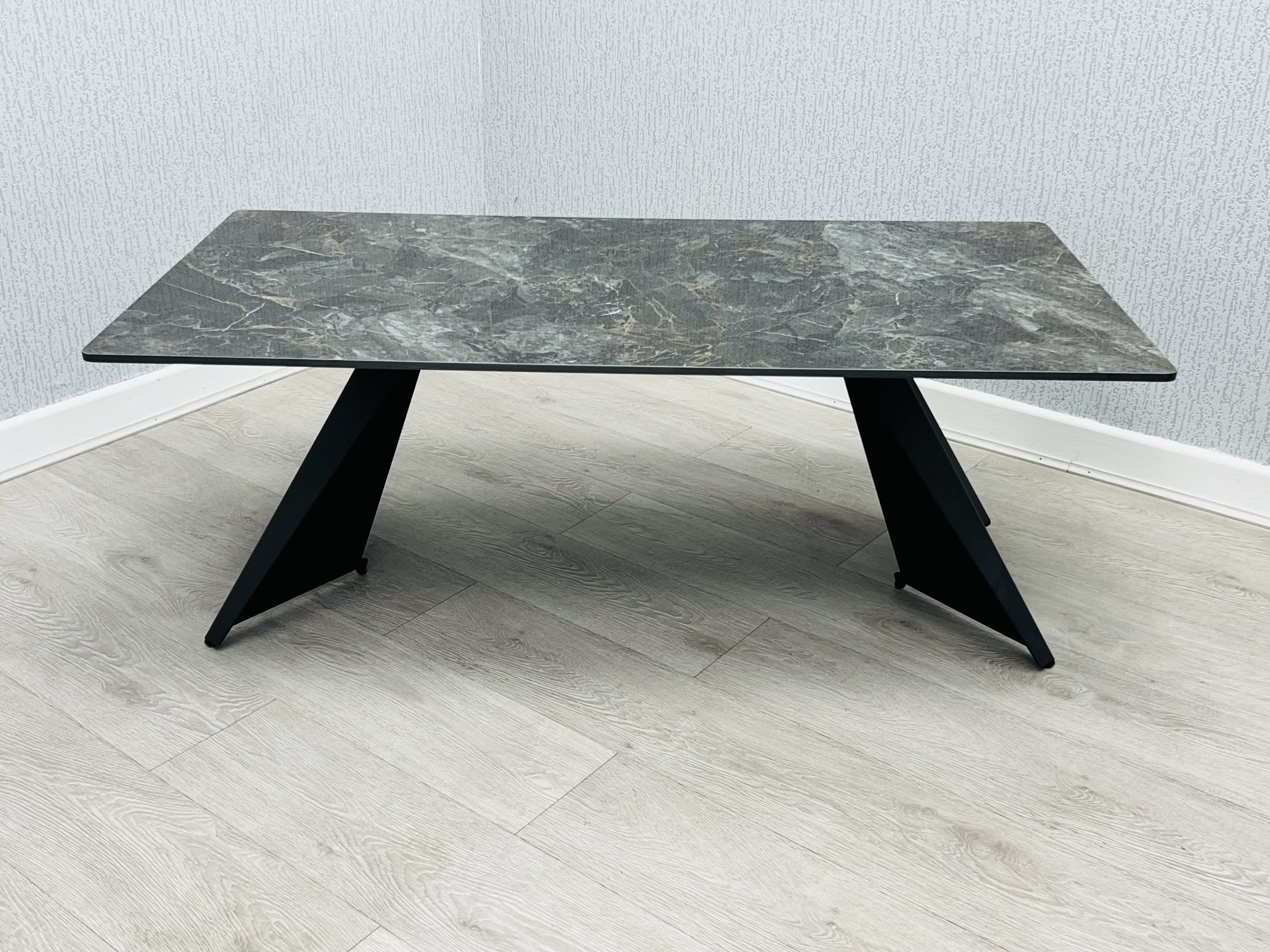 Chicago Black & Gold Ceramic Coffee Table - ASR Interiors